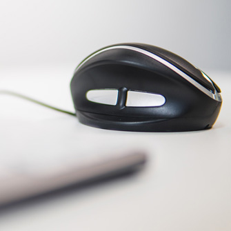 Oyster Wireless Ambidextrous Mouse - WA Ergo Supplies